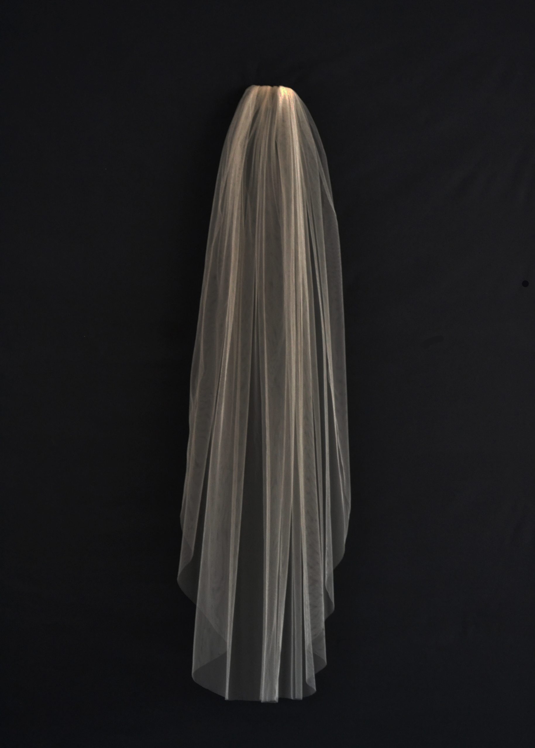 Bridal Veils & Accessories - Bride & Alter